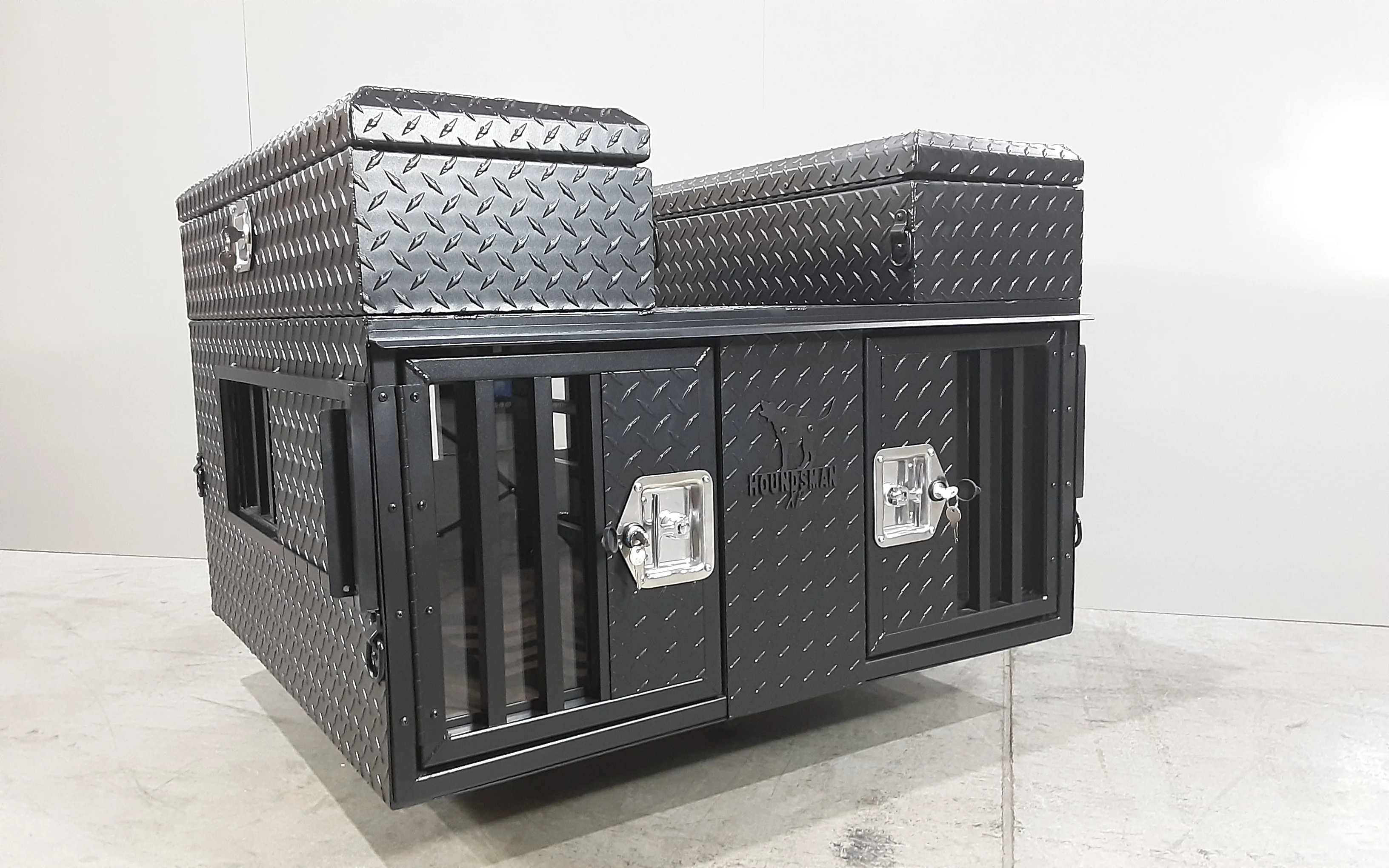 Our Kennels Gallery | Straightline Enterprises